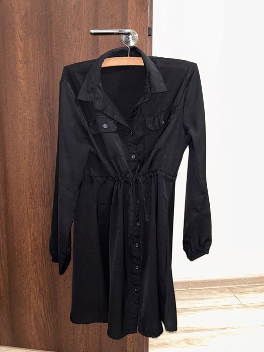 rochie neagra simpl de vanzare ' Anunturi ' OLX.ro