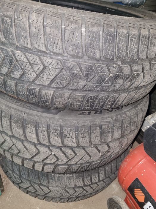 Anvelope iarna PIRELLI R17 Sibiu • OLX.ro