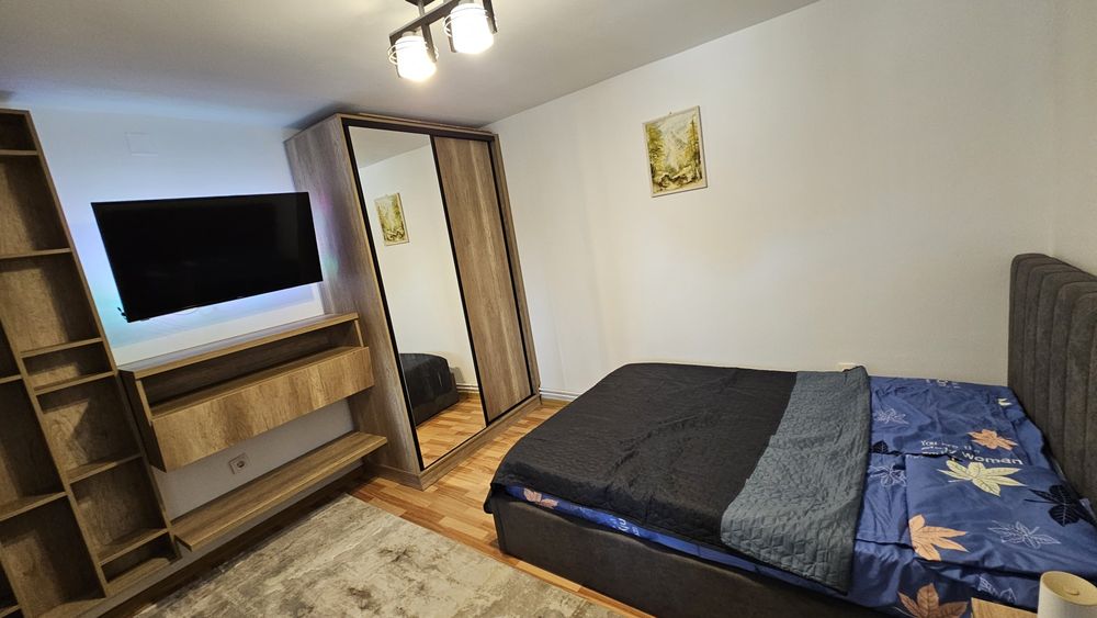 Inchiriez garsoniera langa Targu Jiu la parter cu gradina Targu Jiu ...