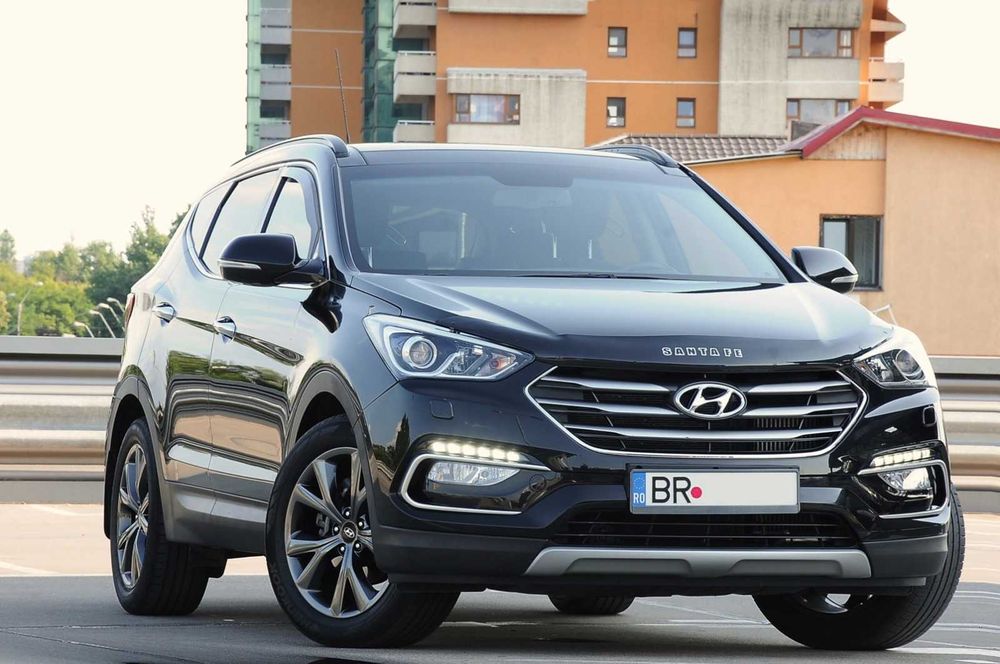 HYUNDAI Santa Fe 4WD anul 2016 MODEL CU 7 LOCURI Braila • OLX.ro
