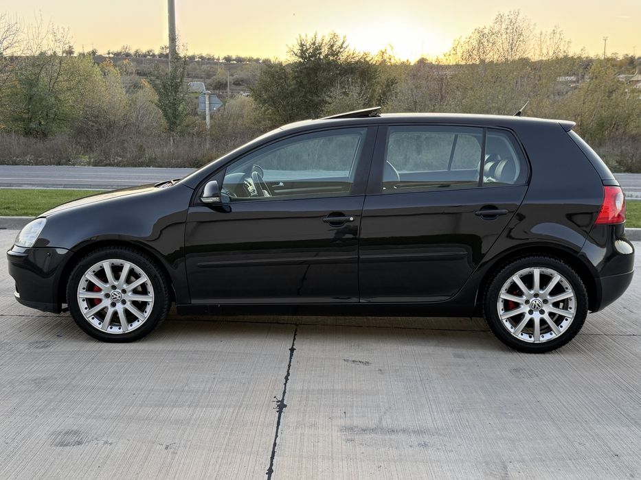 Golf V Automat Diesel Cernavoda • OLX.ro