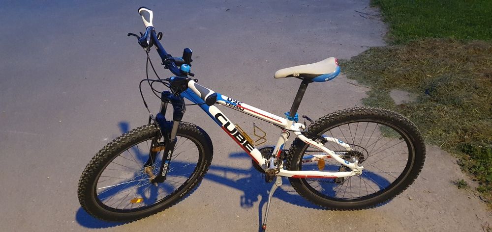 Bicicleta CUBE Team 260 Resita • OLX.ro