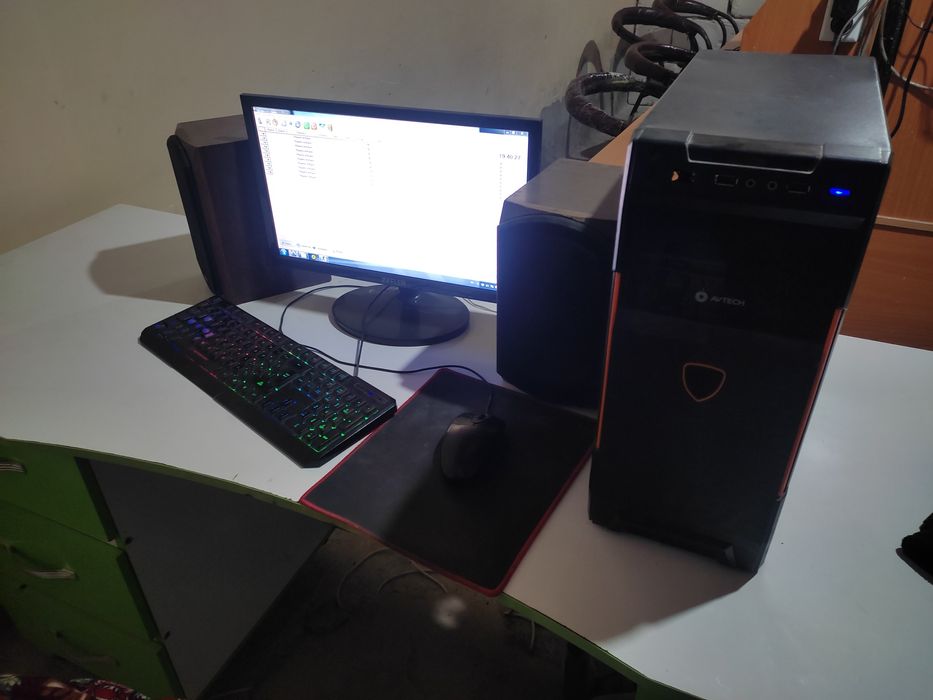 Kompyuterlar sotiladi: 22 000 000 сум - Настольные Ташбулак на Olx