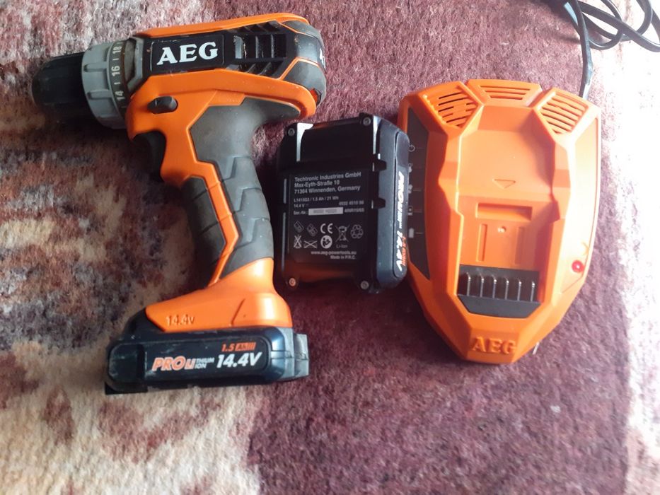 Filetanta AEG aproape noua Corni-Albesti • OLX.ro