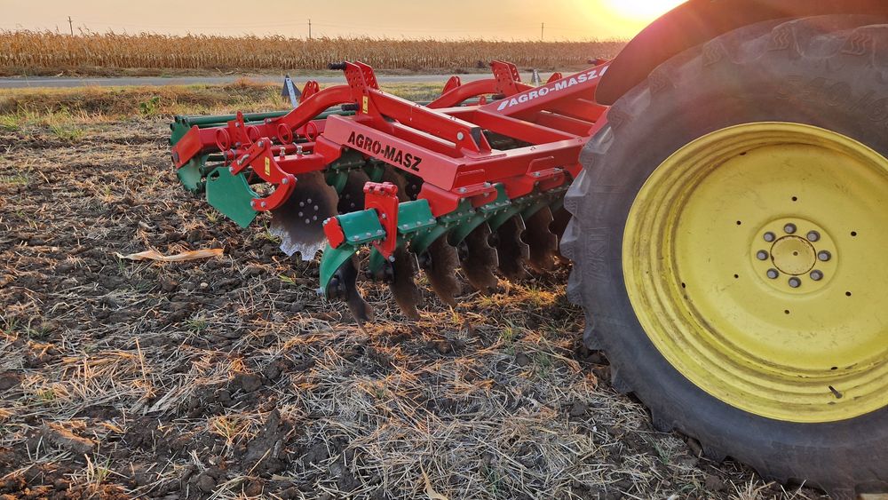 Disc / Terradisc de 3,5 metri AGRO-MASZ Timisoara • OLX.ro