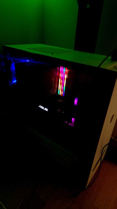 Setup gaming complet gtx 1080 ti Iasi • OLX.ro