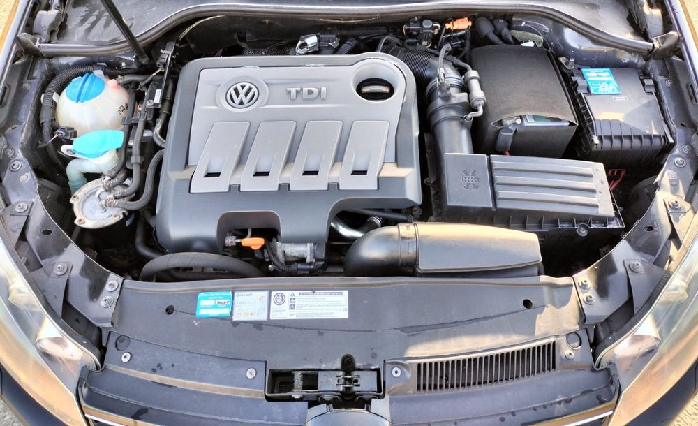Volkswagen Golf 6 2012 2.0 Tdi-140 Cp Euro 5 Dpf Activ Unic Propietar Sacele • OLX.ro