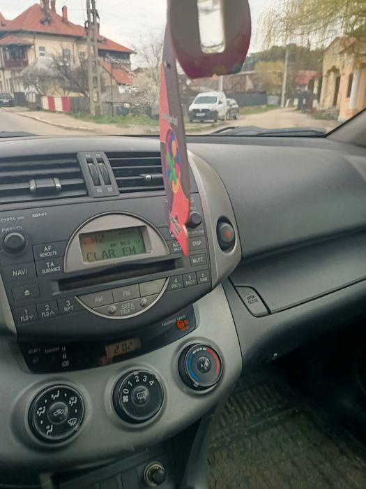De vânzare Toyota RAV4 Campulung • OLX.ro