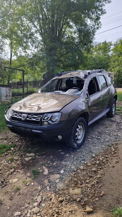 Dacia Duster 4x4 1.5dci 2017 Avariat Campina • OLX.ro