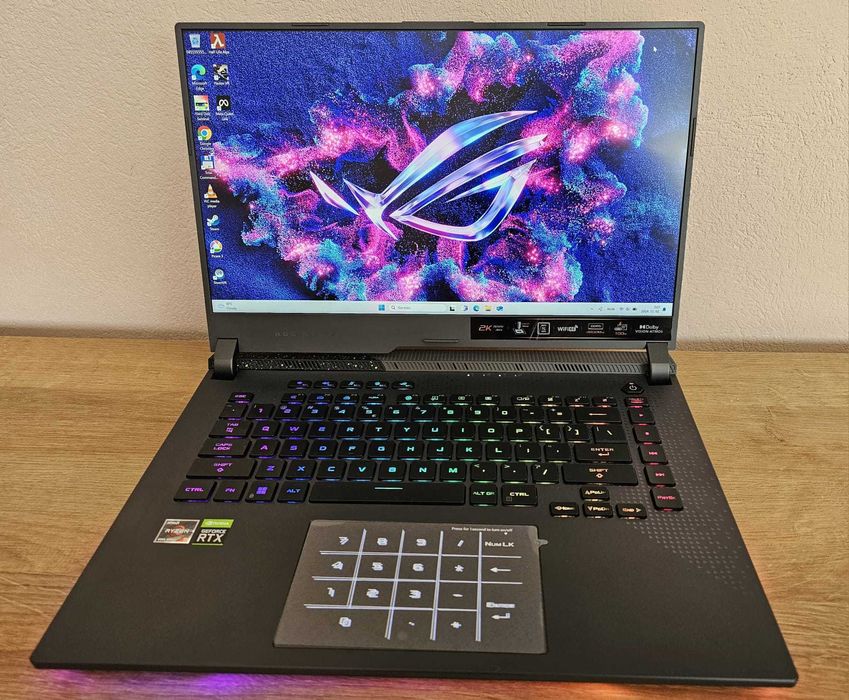 Laptop gaming ASUS ROG Strix G15 \ Ryzen 9 6900HX + RTX 3080 Odorheiu ...