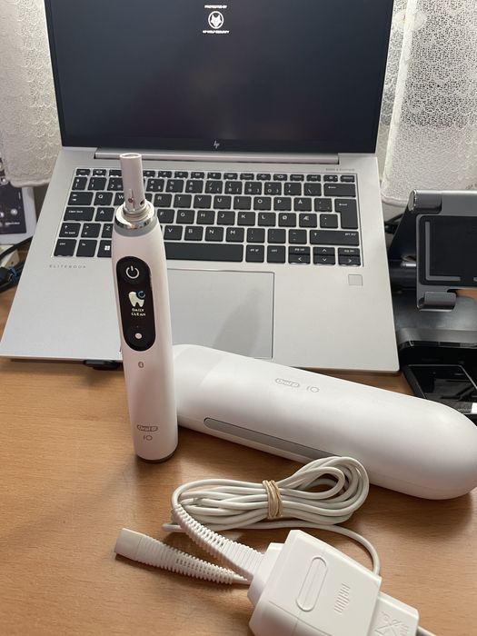 Periuta de dinti electrica Oral B IO9 model 3758 Targu Jiu • OLX.ro