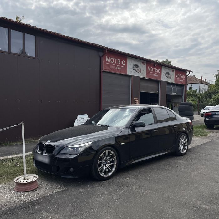 BMW Seria 5 E60 LCi/ 2008/ 520d/ Joystick/ M pachet Mioveni • OLX.ro