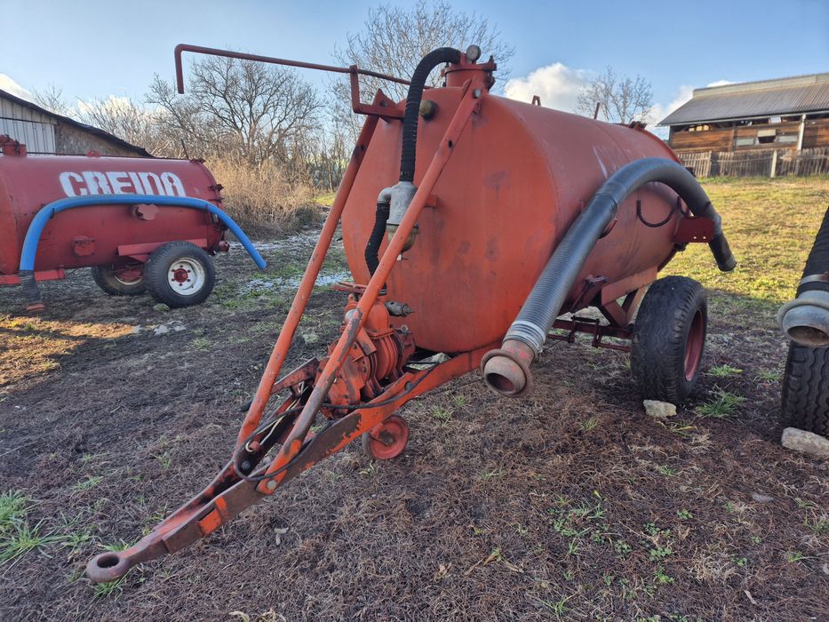 Cisterna , vitanja pompa dublu sens 2200 litri Leordeni • OLX.ro