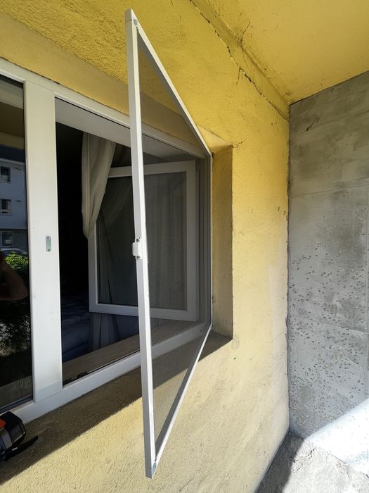 Plasa tantari plasa insecte plasa antiinsecte Baciu • OLX.ro