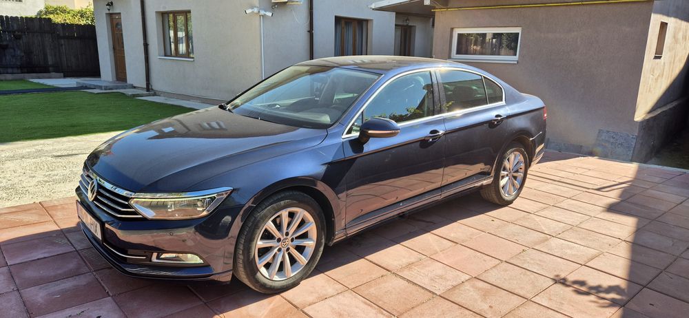 Vând Passat B8 R-line interior Iasi • OLX.ro