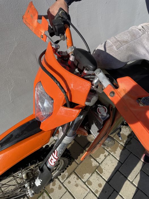 Vand KTM EXC200 2T 2006 Vicovu de Sus • OLX.ro