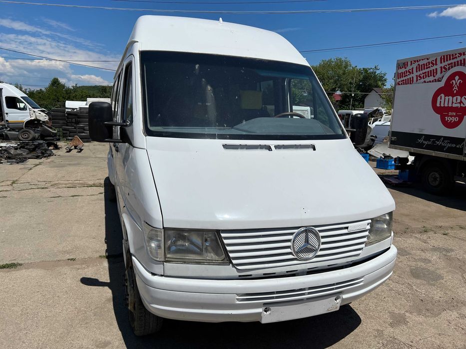 DEZMEMBREZ Mercedes SPRINTER 410 412 2.9 TD punte dubla 1999 Targoviste ...