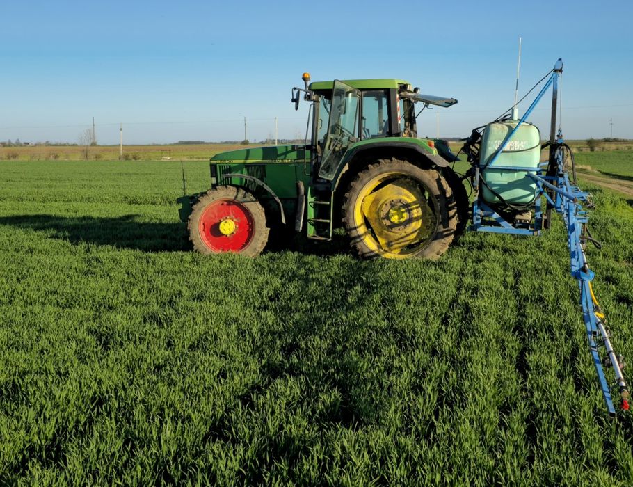 Tractor JOHN DEERE 6800 Lada • OLX.ro