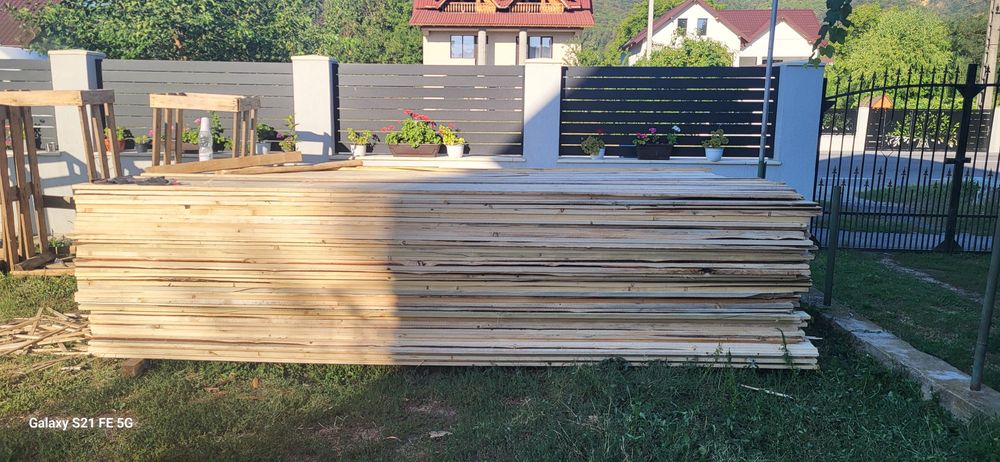 Scândură dulapi grinzi lemn căpriori sipca Mioveni • OLX.ro