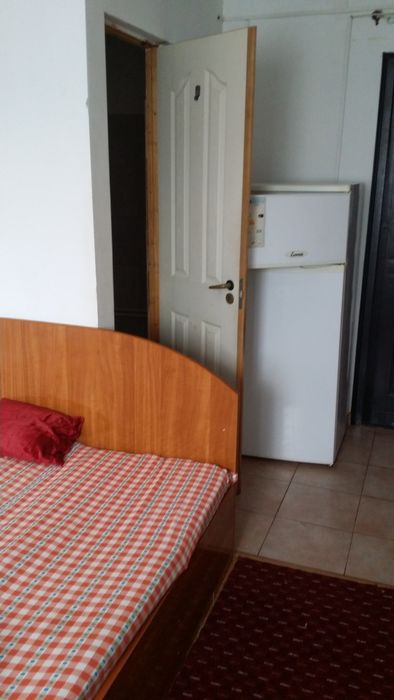 P.F.Garsoniera zona Granit Iasi • OLX.ro