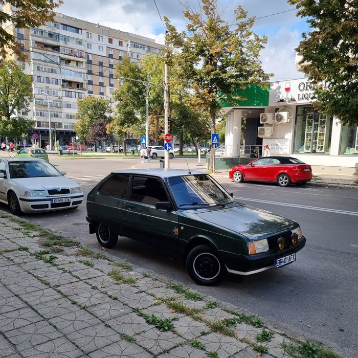 2 x Oltcit 12 TRS (1 - inmatriculat, recond. + 1 complet fara acte ...