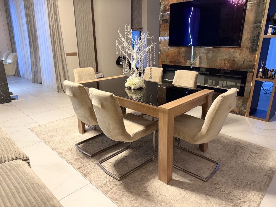 Masa Extensibila cu Scaune Byron Mobexpert Linia • OLX.ro