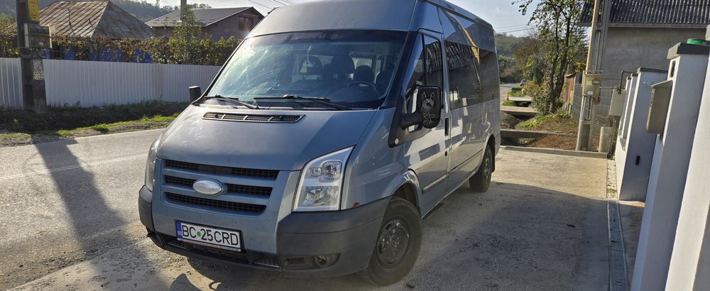 Ford tranzit 2010 9 locuri Cleja • OLX.ro