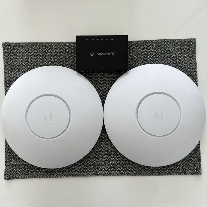 Router/Access Point/AP Ubiquiti UniFi 6 Long Range, EdgeRouterX ...