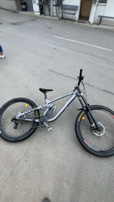 Продавам dh колело cube гр. Плевен Индустриална зона • OLX.bg
