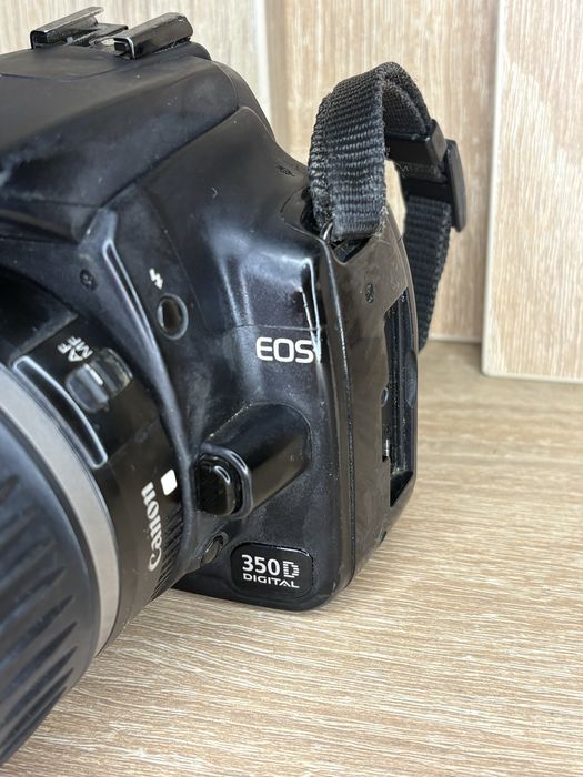 Aparat Foto DSLR CANON 350D+ obiectiv CANON EF-S 18-55mm Asau • OLX.ro
