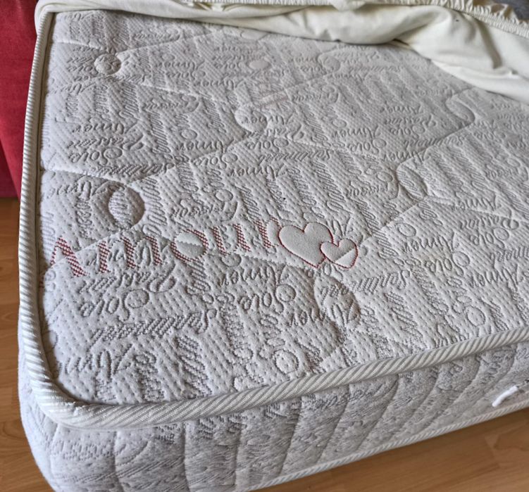 Продавам матрак Парадайс Амор 190/144 гр. Варна Младост 2 • OLX.bg