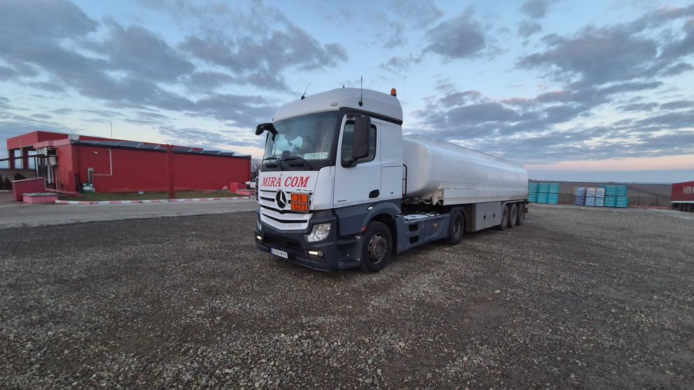 Autocisterna Mercedes+ Cisterna Esterer Dorohoi • OLX.ro
