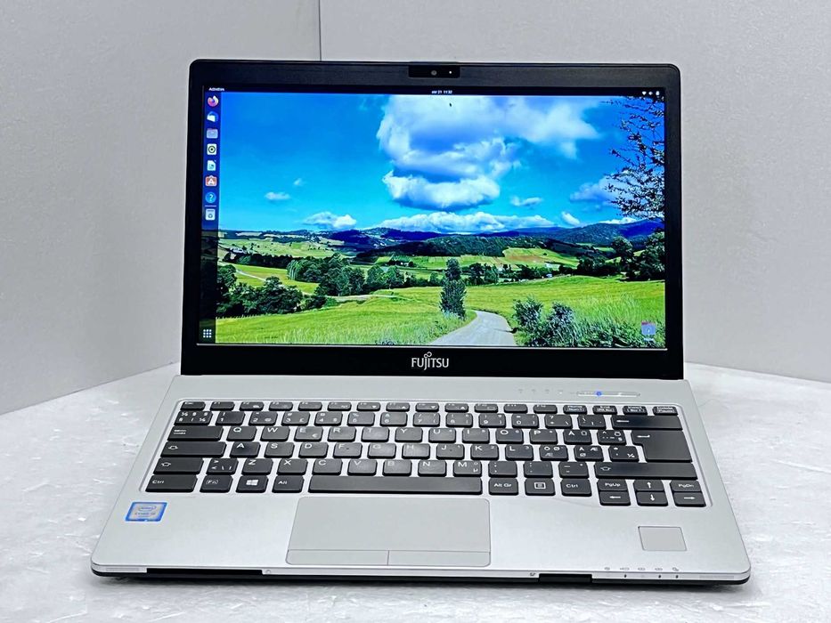 Fujitsu LIFEBOOK S936 13.3" IPS i5 8GB 260GB /- > Добро състояние гр ...