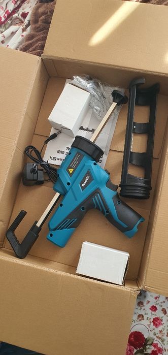 Pistol de Silicon electric Constanta • OLX.ro