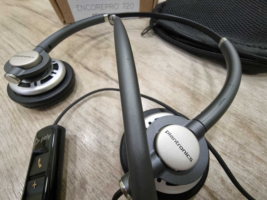 Plantronics EncorePro HW720 / Адаптер Plantronics DA80 гр. Варна Център ...