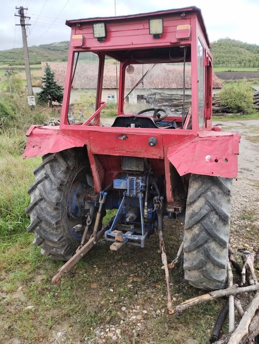 Tractor romanesc DT 445 Dej • OLX.ro
