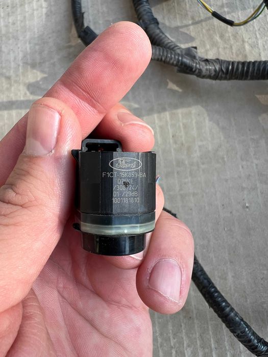 Instalatie senzori parcare spate Ford Kuga Timisoara • OLX.ro