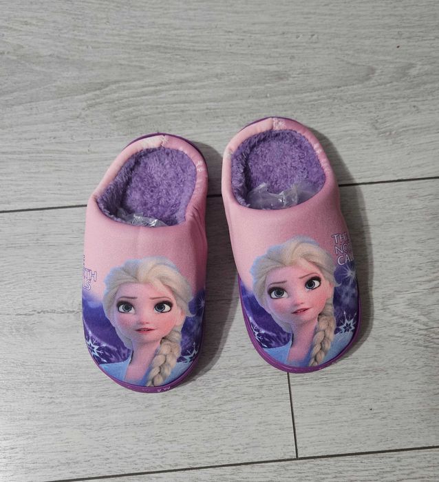 Papuci Elsa, marime 26-27 Pitesti • OLX.ro