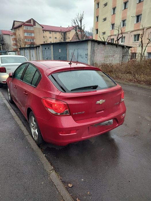 Chevrolet Cruze 1.6 Timisu de Jos • OLX.ro