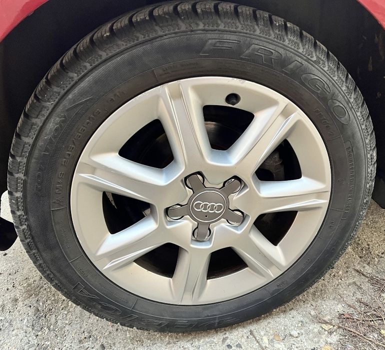 Vand set de roti originale Audi pe 16” cu anvelope de iarna bune Cluj ...