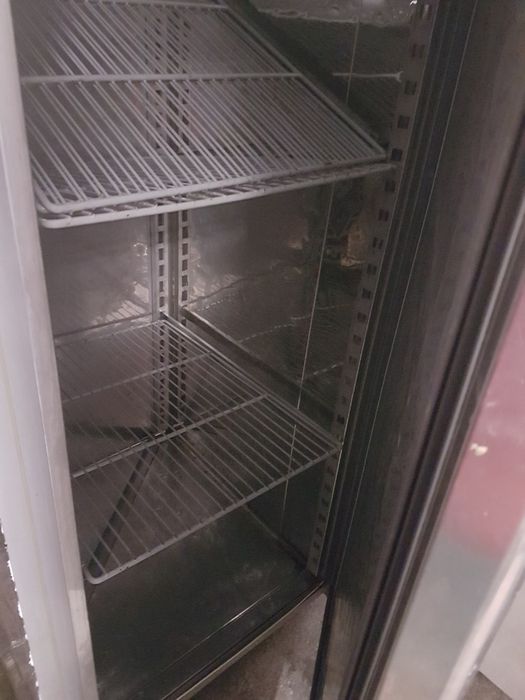 Frigider inox stare foarte buna de profesional Fundeni • OLX.ro