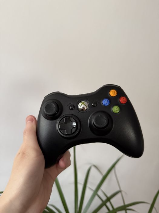 Vând controller xbox 360 si scorpion marvo gt-60 Campeni • OLX.ro