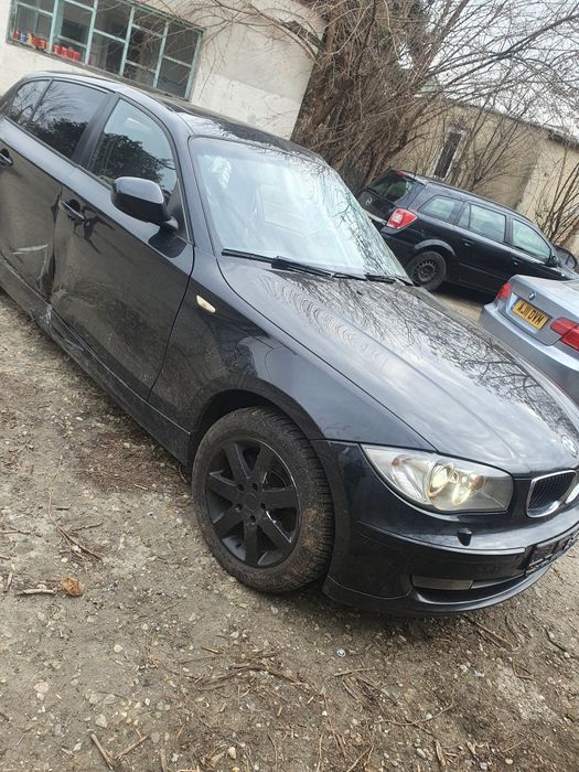 Dezmembrez Bmw Seria 1 Facelift E81 E87 2.0 diesel 143 cai N47 Craiova • OLX.ro