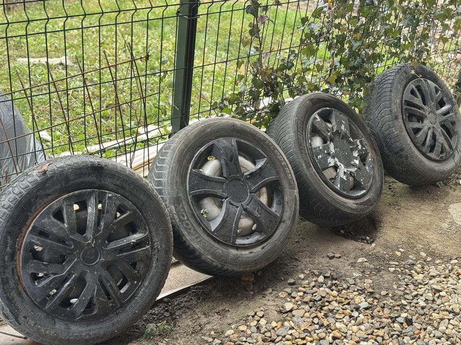 Jante Tabla Logan 4x100 R15 cu tot cu anvelope Pitesti • OLX.ro