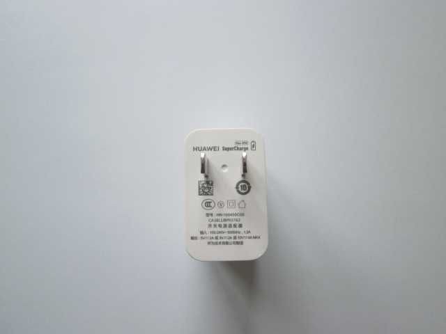 Зарядно устройство Huawei 40W гр. Плевен Широк център • OLX.bg