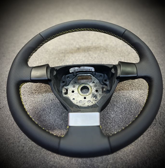 Volan piele Nappa VW PASSAT B6 GOLF 5 TOURAN JETTA TIGUAN 2004-2010 ...