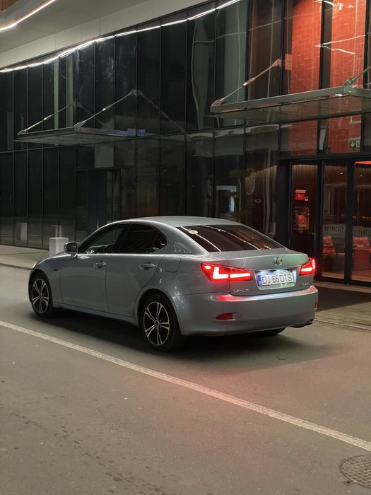 Lexus is220d in stare perfecta Craiova • OLX.ro