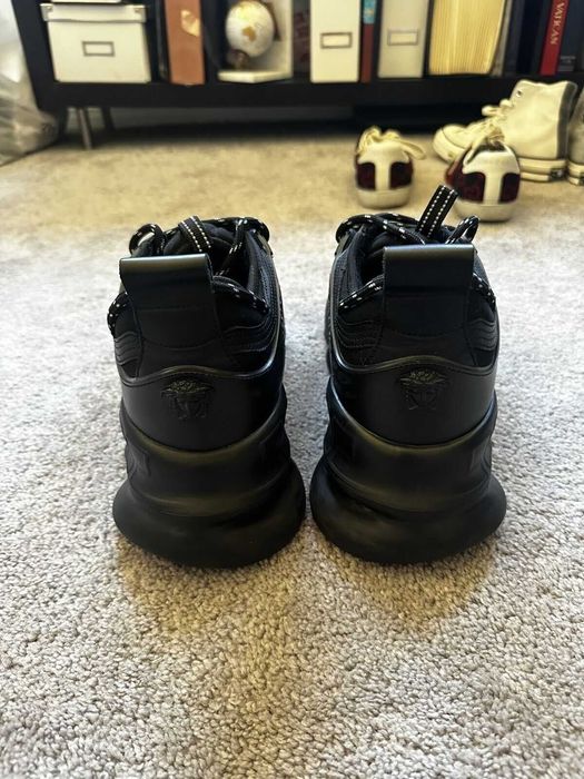 Versace chain reaction negri Chitila • OLX.ro