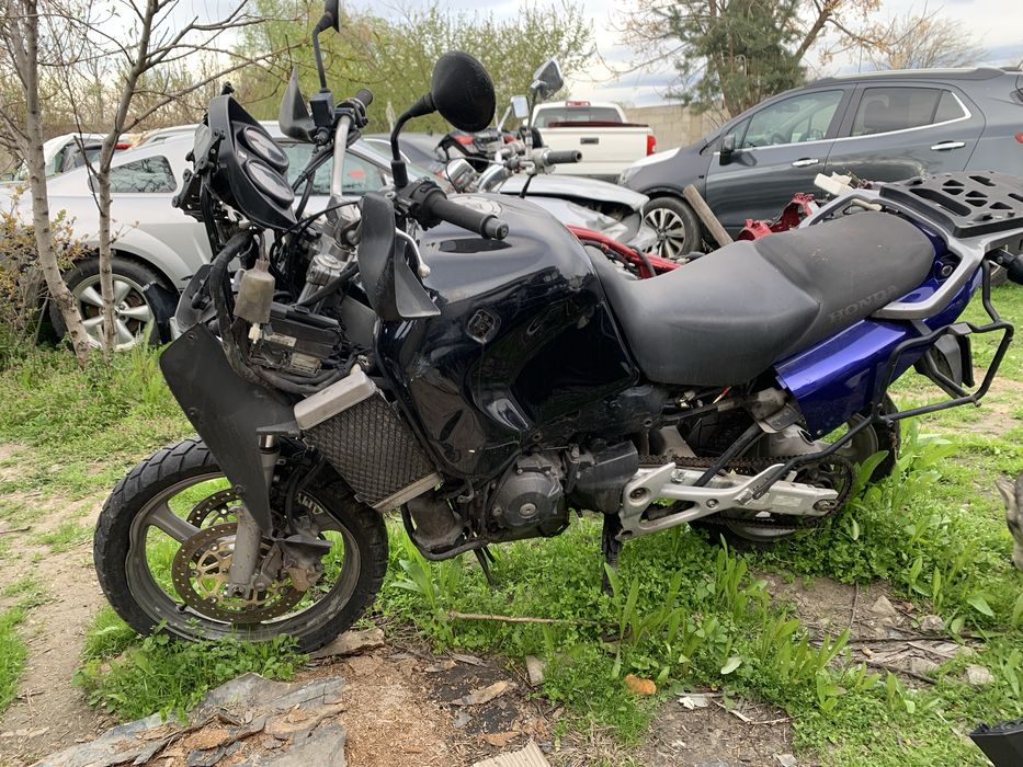 Honda Varadero SD01 на части с. Оризари • OLX.bg