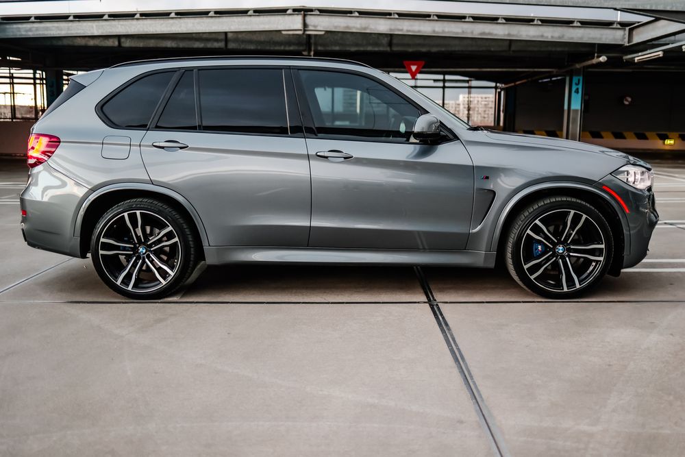 BMW X5 M -Paket X-drive Istoric Bmw Bucuresti Sectorul 6 • OLX.ro
